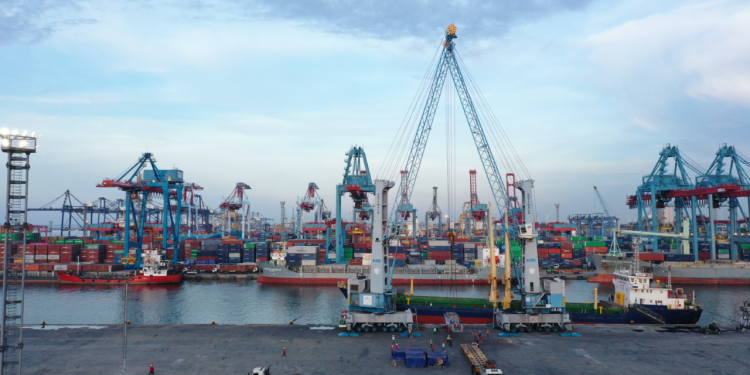 Cara Melakukan Container Tracking - Samudera Indonesia Insights